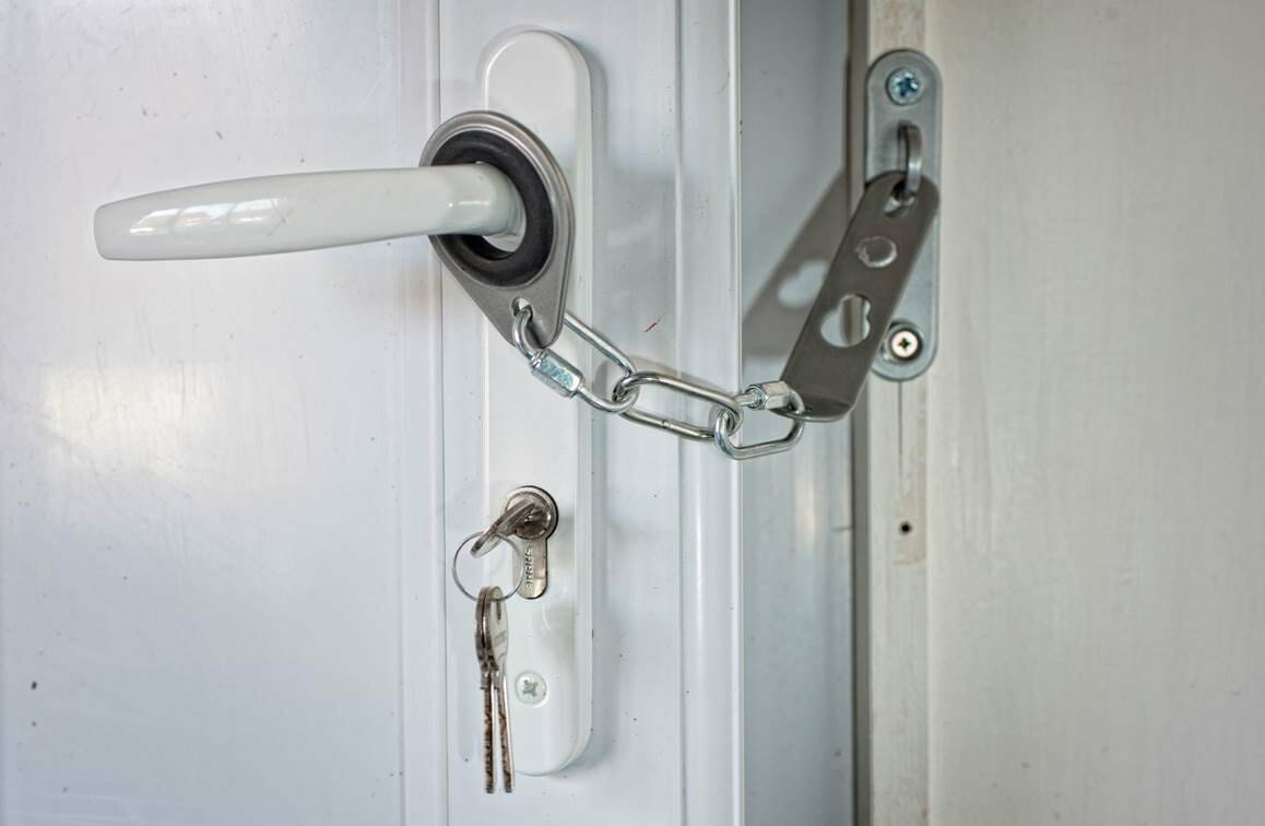 What is the Most Secure Door Chain to use? (Best Type To Fit)
